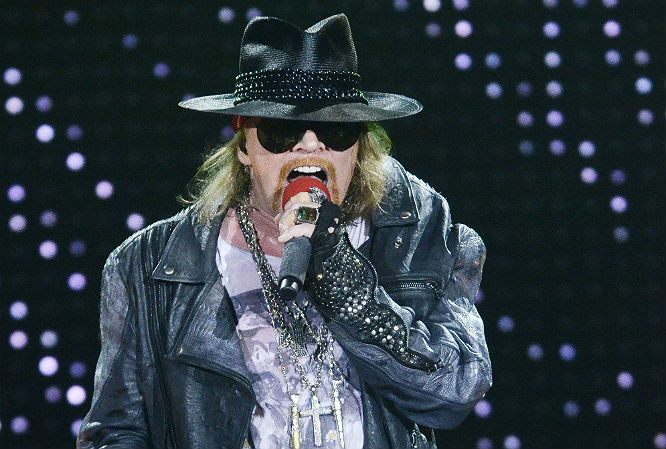 The 100 greatest frontmen of all time | Gigwise