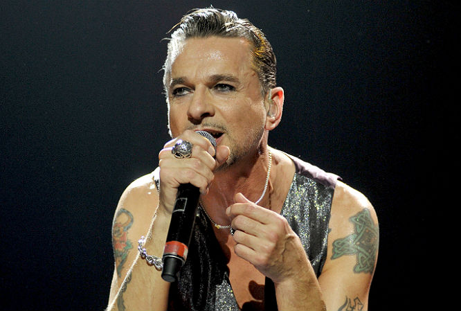 The 100 greatest frontmen of all time | Gigwise